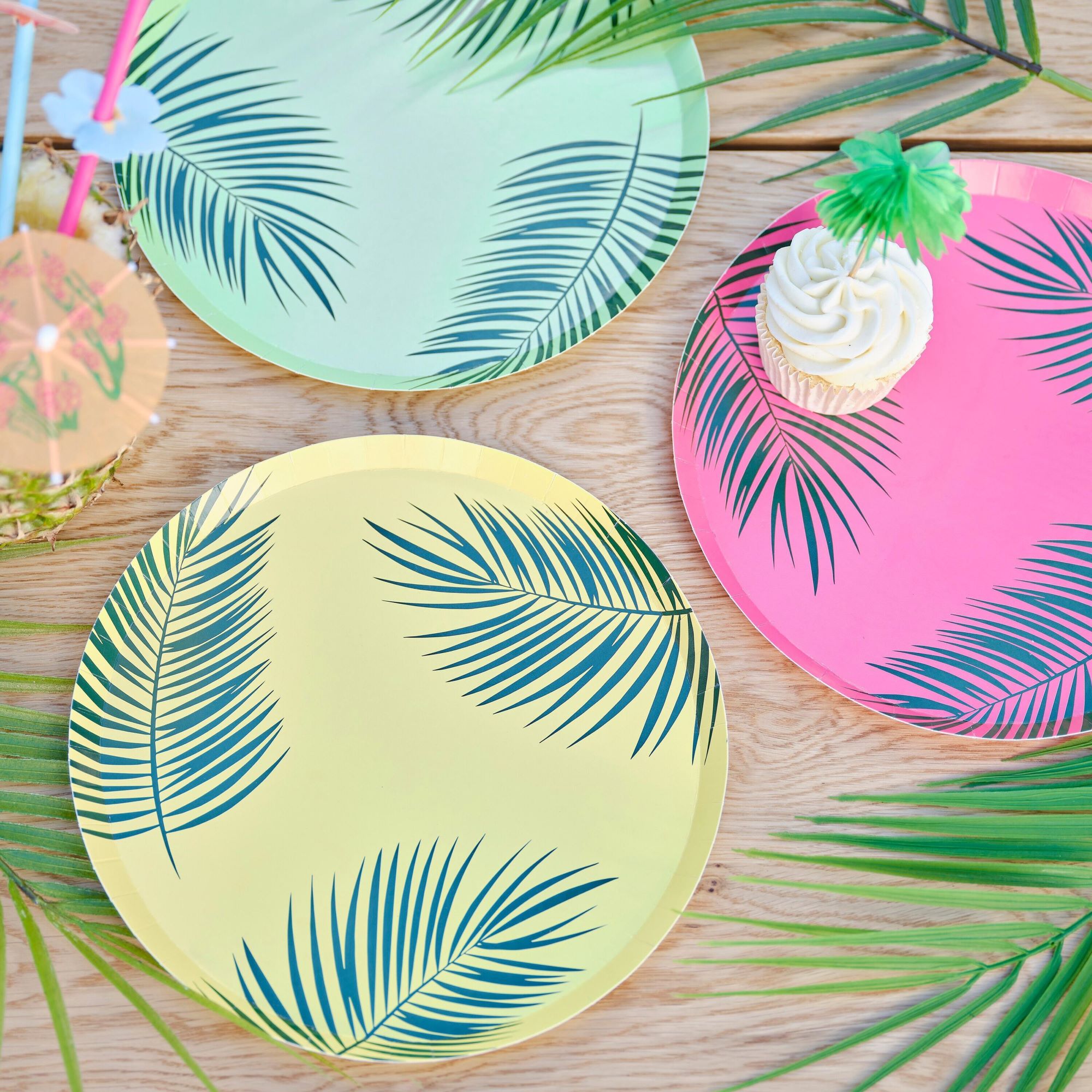 Palm Leaf Party Plates | Tiki & Summer Decor | MyFancyDress.ie